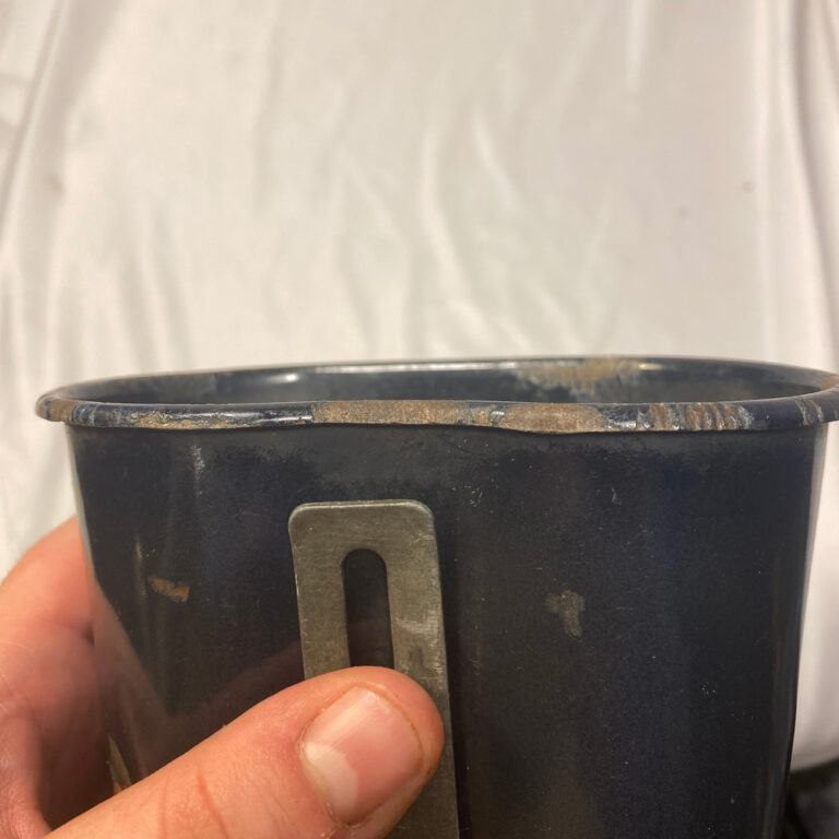 Rare WW2 US Porcelain Enamel Canteen Cup LF&C 1942 – Fitzkee Militaria ...