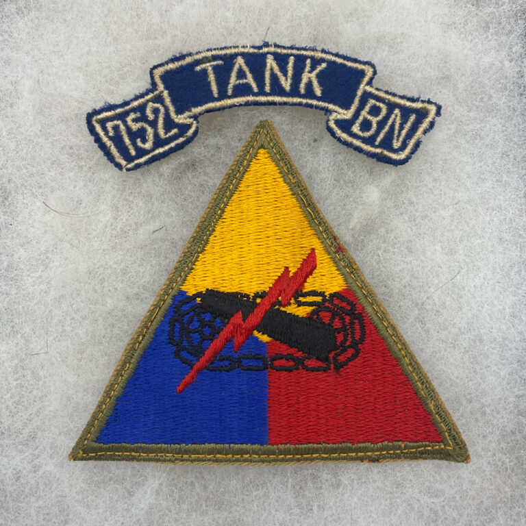 WW2 US 752nd Tank Battalion Patch and Scroll Set – Fitzkee Militaria ...