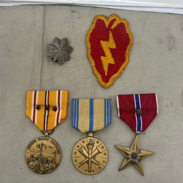 WW2 / 50s US Army 25th Infantry Division Officer’s Engraved Bronze Star ...