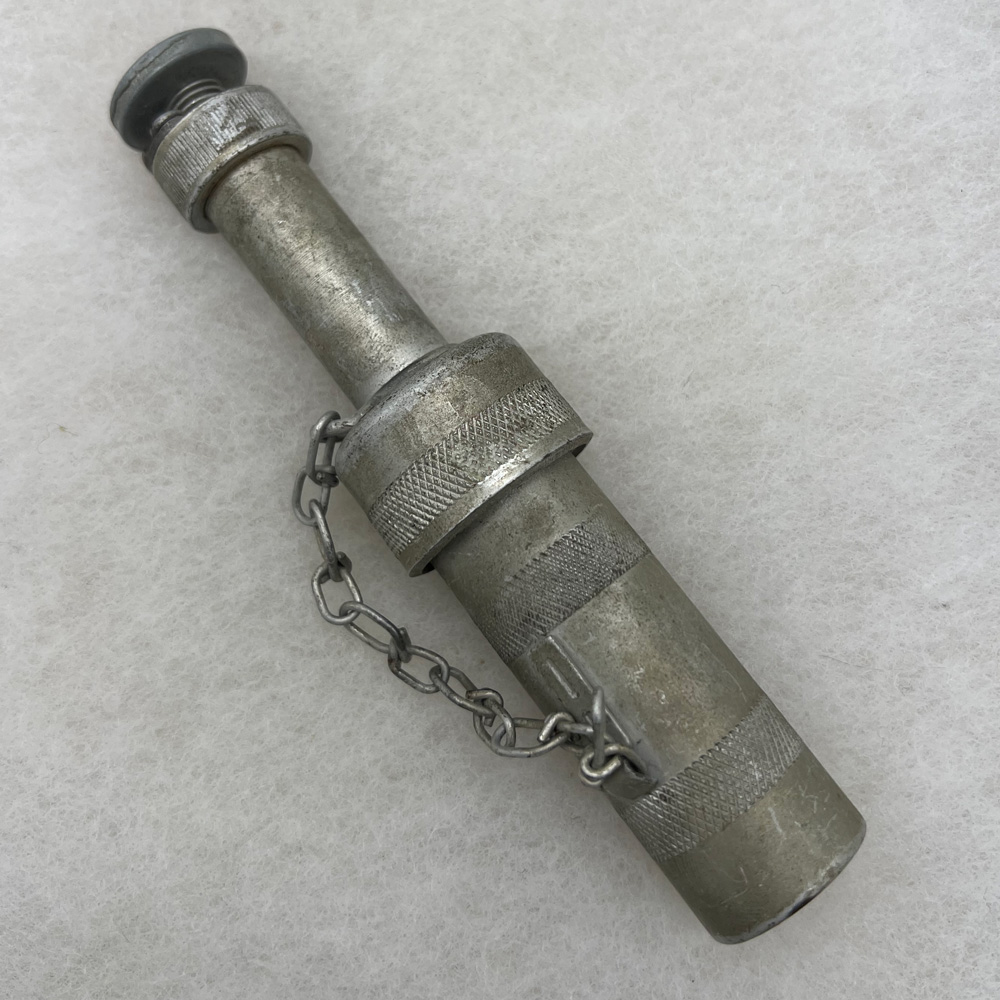 WW2 US Navy Survival Hand Projector MK-4 – Fitzkee Militaria Collectibles
