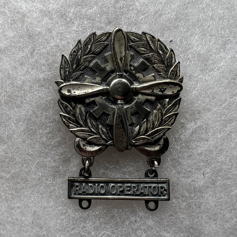 WW2 US Army Air Force Technician Badge With Radio Operator Bar Sterling ...