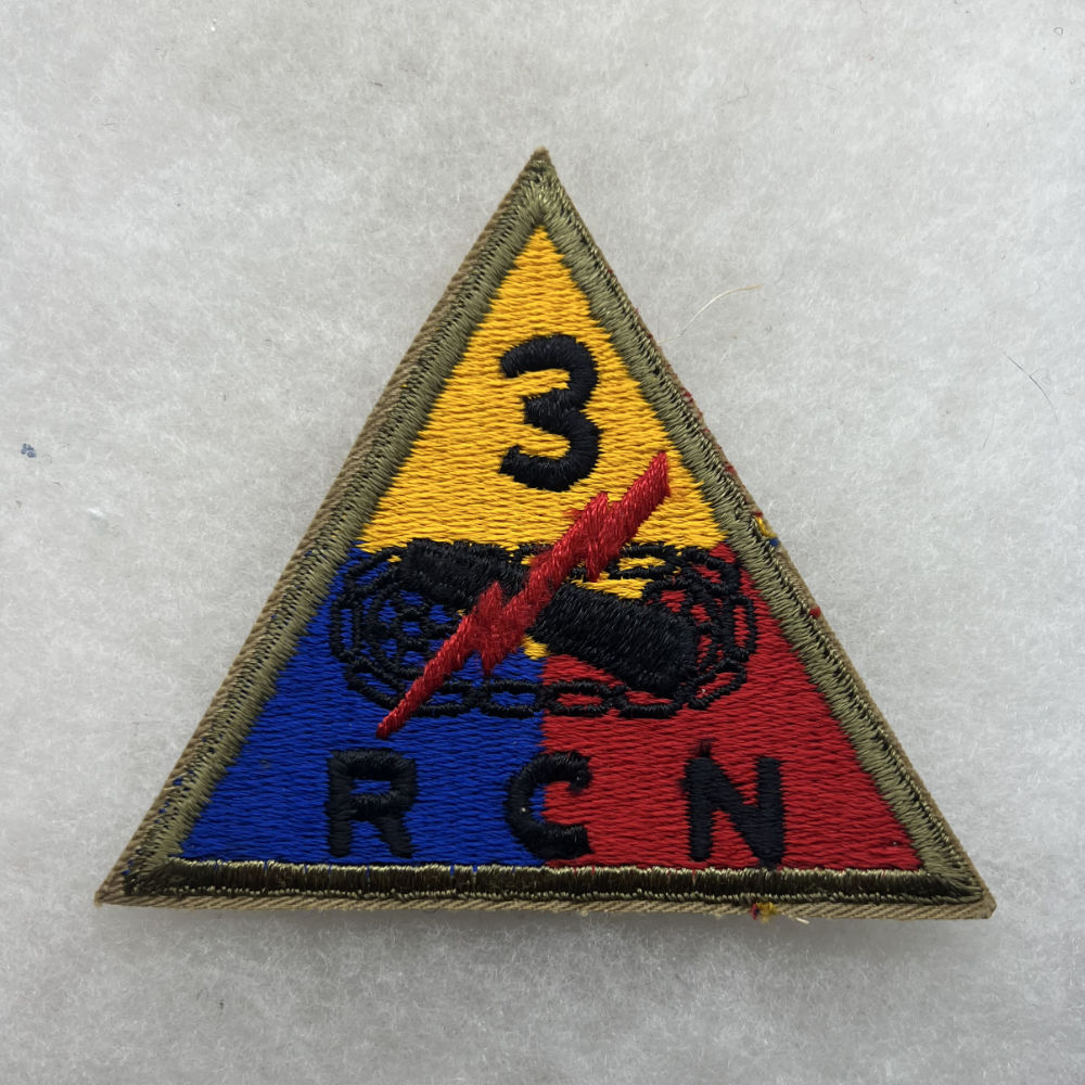 1950s US Army 3rd Armored Reconnaissance Triangle Patch – Fitzkee ...