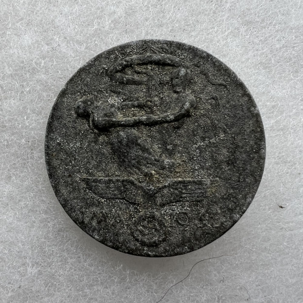 WW2 German 1st May 1938 Tinnie – Fitzkee Militaria Collectibles